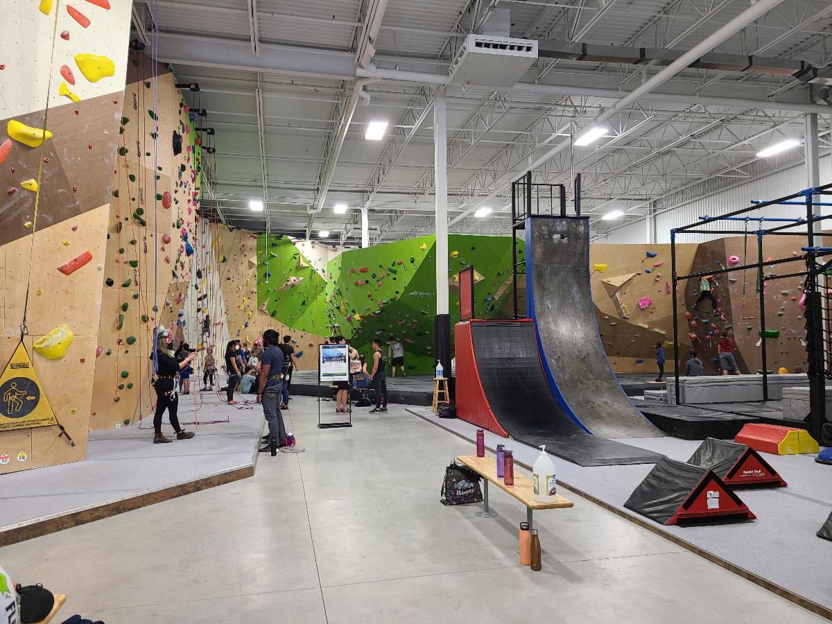 Aspire Climbing Whitby offers Top Rope Climbing, Lead Climbing, Auto ...